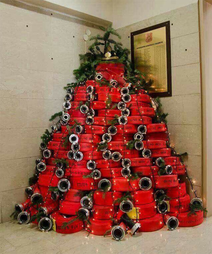 Here’s How Employees From Different Industries Decorated Their ...